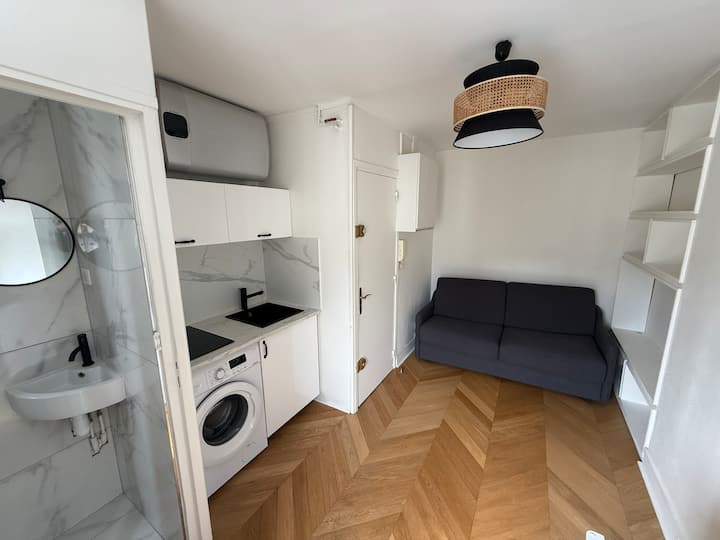 En Plein Coeur De Montmartre - Paris