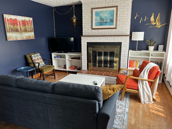 Cozy 3 Bedroom Home With Infrared Sauna & Backyard - Halifax, NS, Canadá