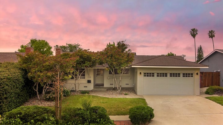 Modern Slo Home + Quiet Backyard/bbq, By Downtown - San Luis Obispo, CA