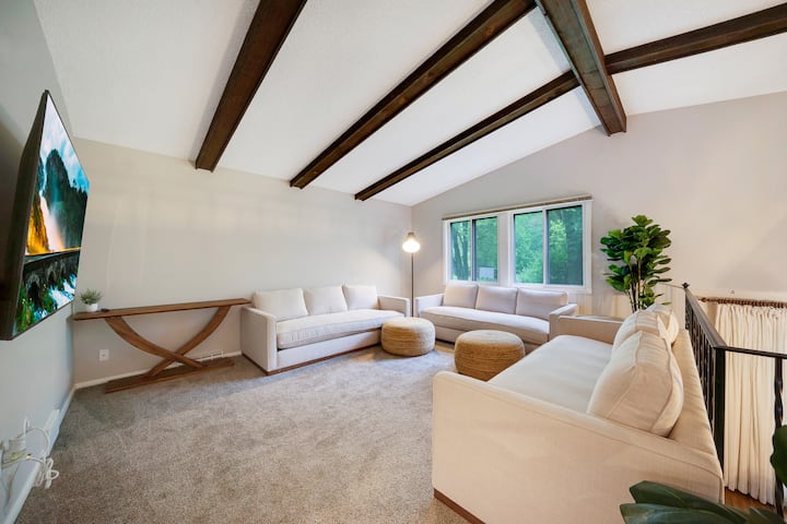 The Eden Escape - Peaceful Retreat In The Suburbs - Eden Prairie, MN