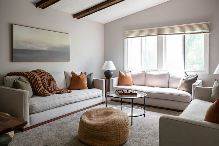 Eden Escape - Peaceful Retreat In The Suburbs - Eden Prairie, MN