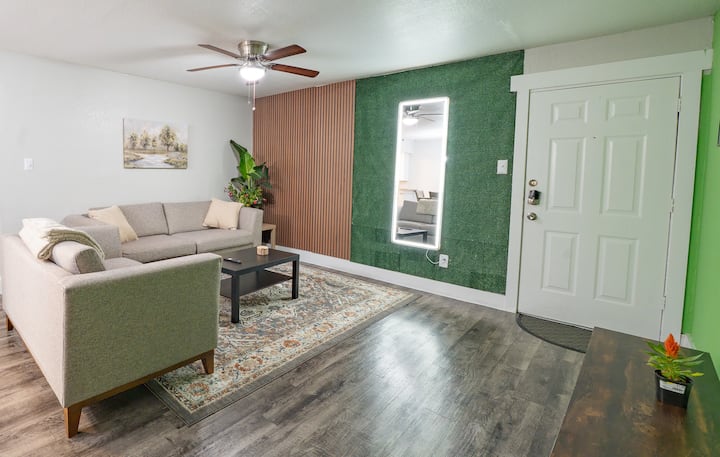 Bliss 2br Across At&t Stadium | Rangers | Uta - Arlington, TX
