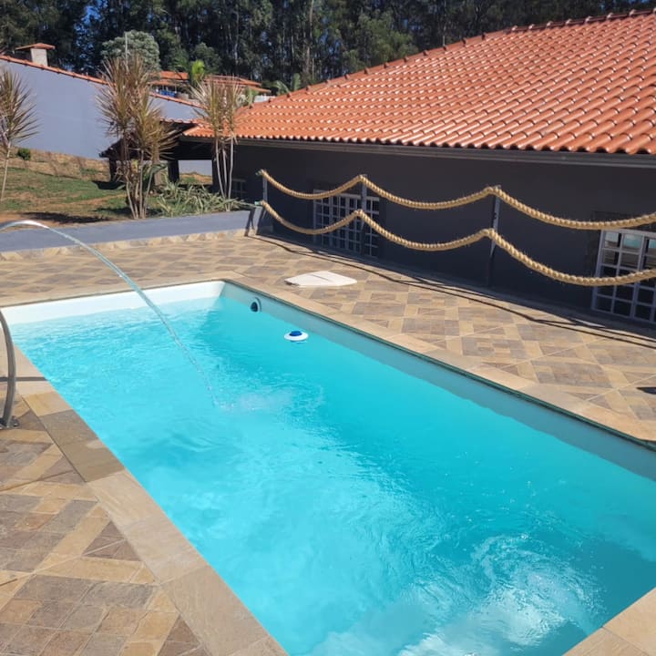 Chácara Com Piscina Climatizada Em Socorro/sp - Socorro