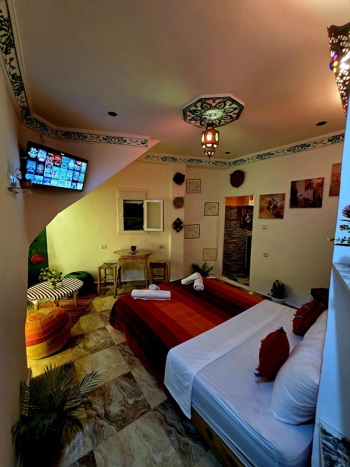 Dar Alcazar Central + Breakfast (Entire Place) - Tangier