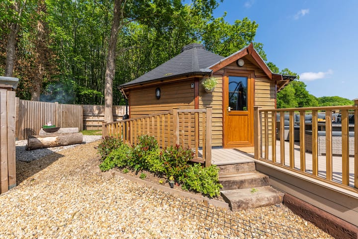 Stylish Woodland Stay For 6 Nr Diggerland - Kent