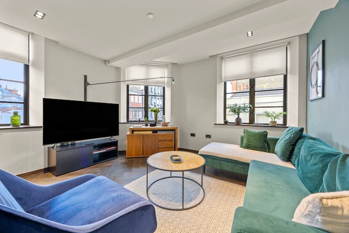 Golden Venue - Aircon & Lift - Bloomsbury