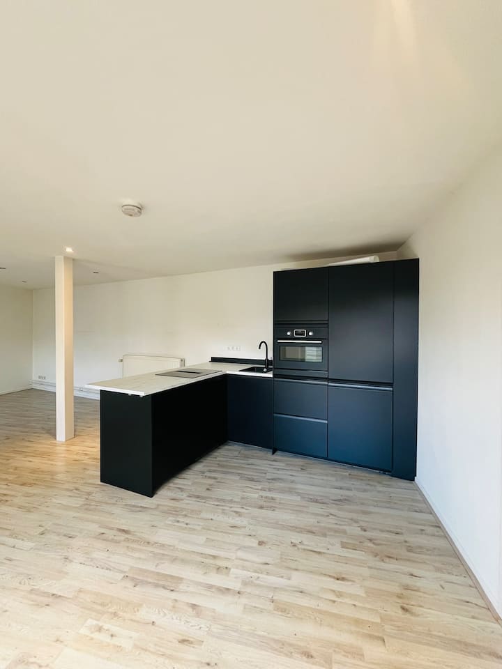 Ruim 6 Persoons Appartement Nabij Centrum! - Nijmegen