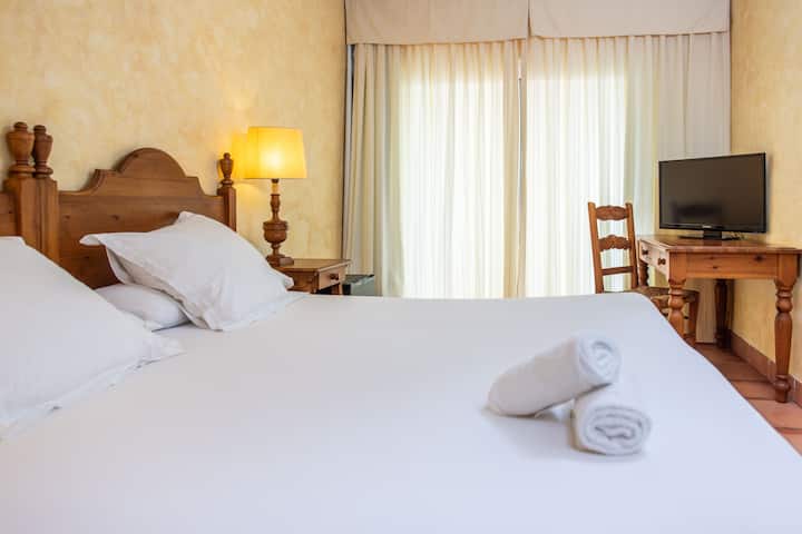 Habitación Doble Económica Sólo Alojamiento - Tossa de Mar