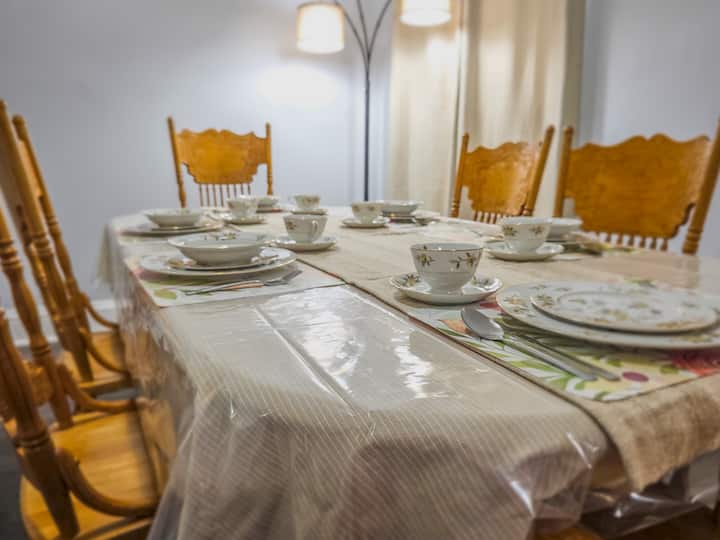 3 Br Townhouse Close Tothe Falls - Niagara Falls, NY