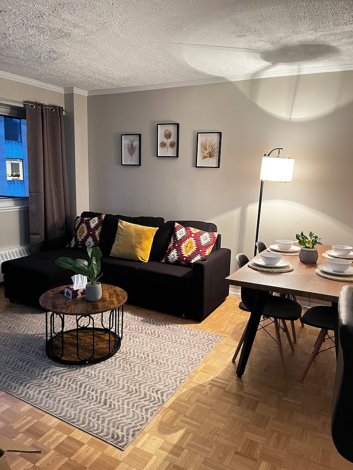 Amazing Stay In Downtown - Montreal
