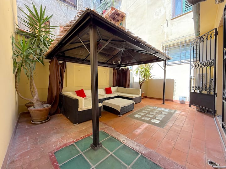 Guelfa Courtyard Retreat - Florencia