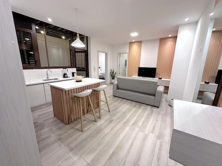Comfortable Apartment Near To Downtown - Ecuador