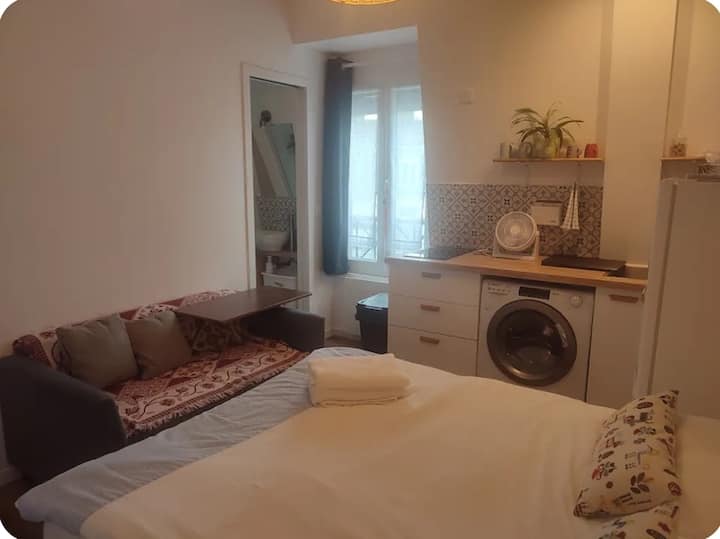 Studio,1 Mn à La Place De Nation - Paris