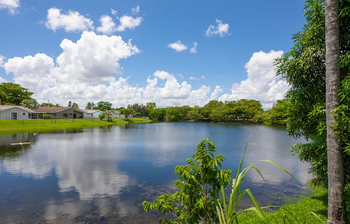 3br 4 Beds Lakeview | Game Room | Mins To Sawgrass - Sunrise, FL