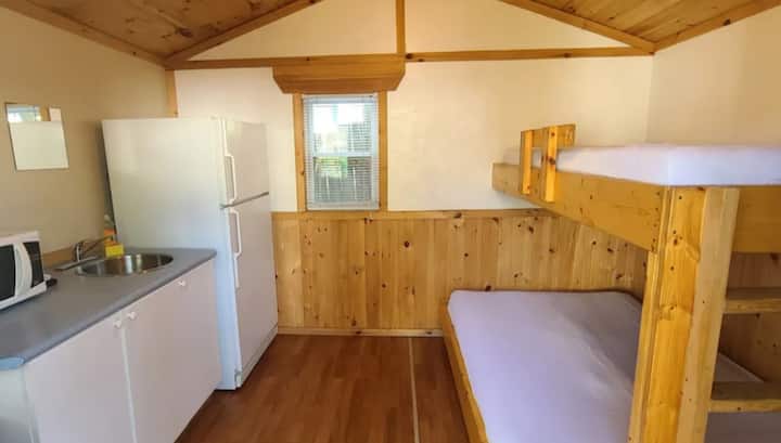 Cabin #9 - Wasaga Beach