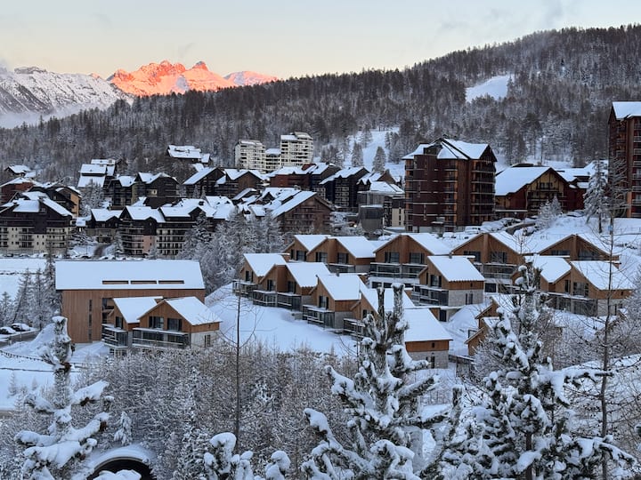 Magnifique Petit Chalet Neuf - Guillestre