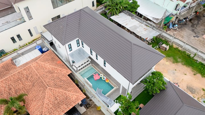 The White House Pool Villa Pattaya - Pattaya