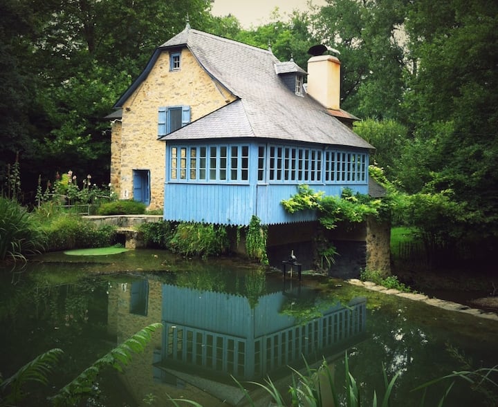 Stunning Riverside Watermill In Idyllic Setting - Mauléon-Licharre