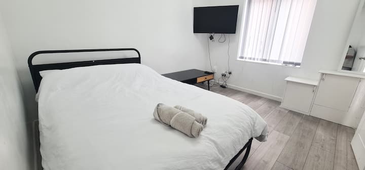 Room In Portsmouth Close To Fratton Train Station - Portsmouth