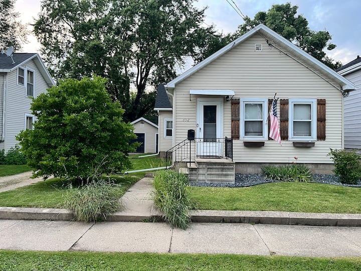 Eaa Airventure Home Base - Oshkosh, WI