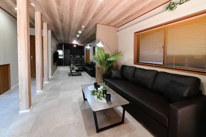 Great Base For Tokyo Trips: Shinjuku & Shibuya - Shibuya