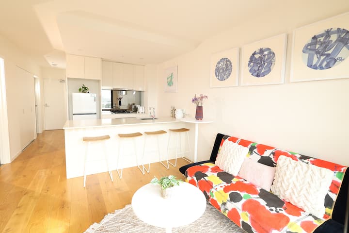 Tido Art Haven @ Swan St  Richmond - Cremorne