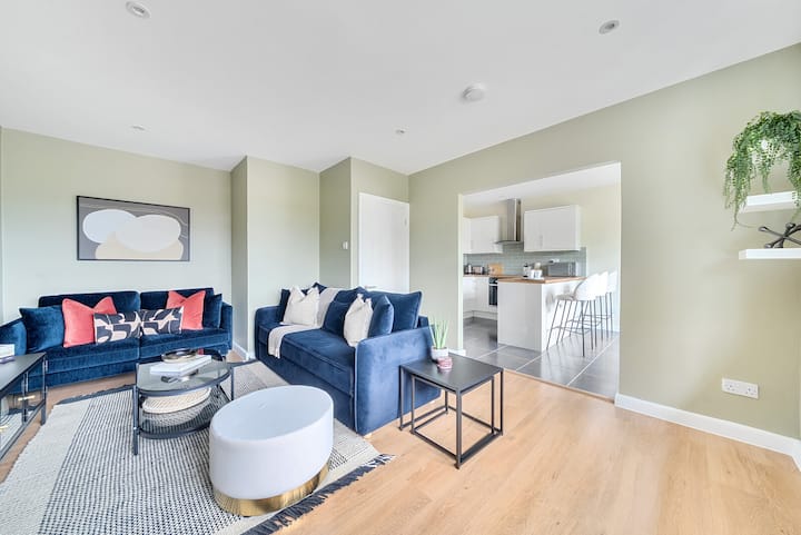 Beautiful Apartment In Claygate. Close To London - Thames Ditton