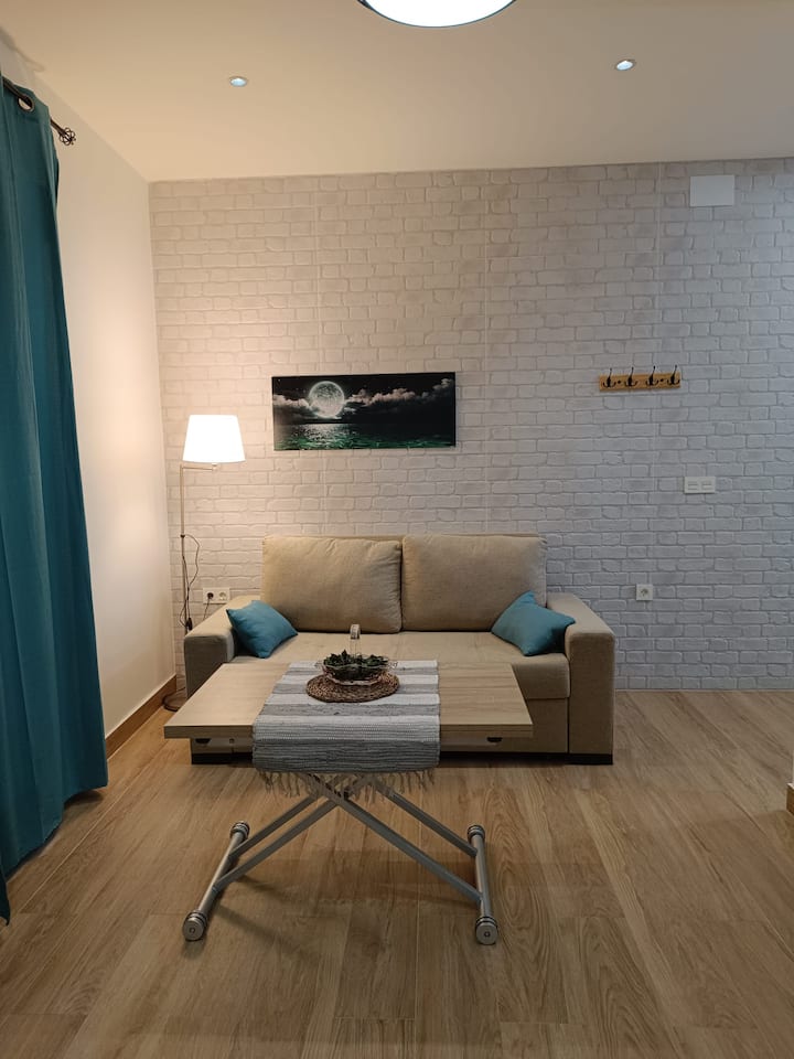 Moonlight Apartments A - Churriana de la Vega