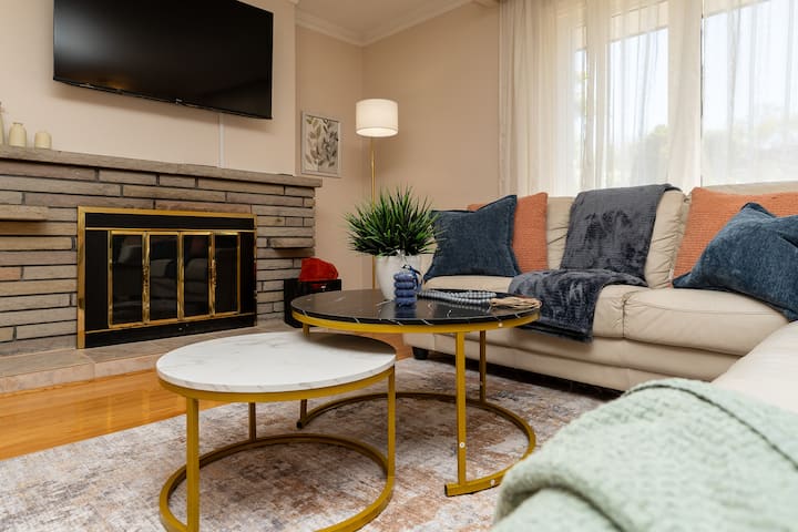 Exquisite 3br Haven Near Bronte Harbour - Oakville