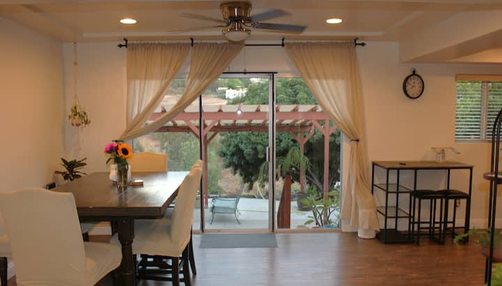 Spacious Home & Fresh Eggs - La Mesa, CA