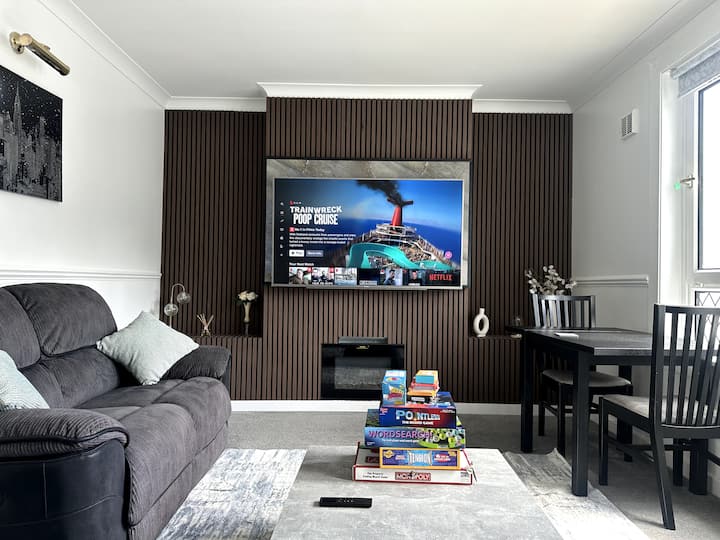 Luxury Stylish House In Glasgow - Long Loch