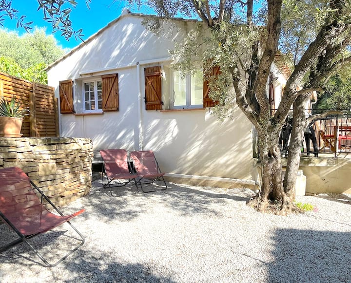 Maison Avec Jardin, Parking, 10min à Pied Du Port - Cassis