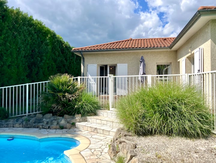 Maison Avec Piscine Pour 12 Pers à 20mn De Lyon - Givors
