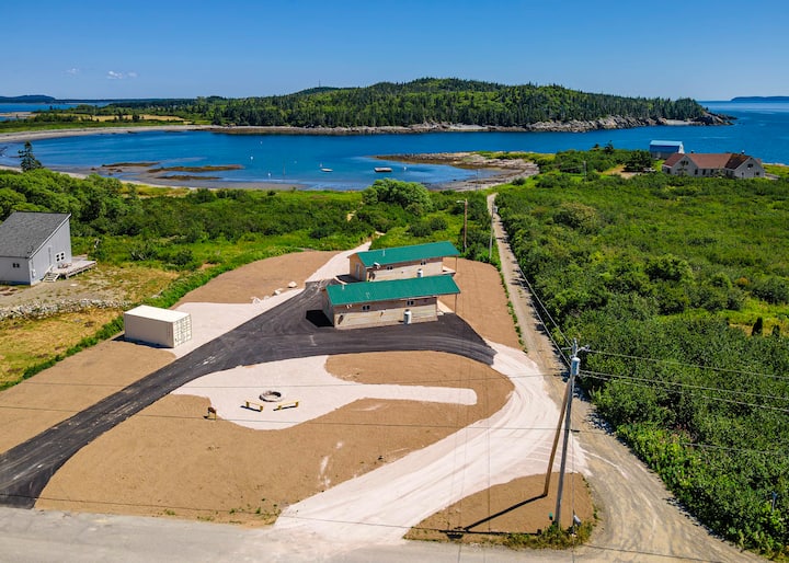 Sandy's Beachfront Cabin "A" Useastern Most Point - Quoddy Head State Park, Lubec