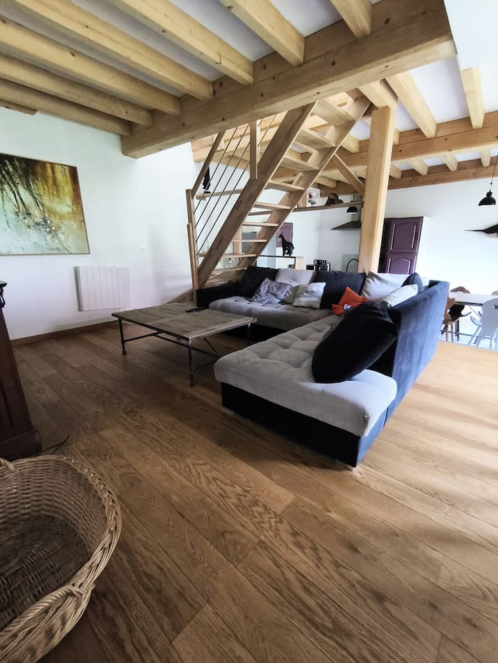 Charmante Maison Au Coeur Des Vignes Avec Jardin. - Belley