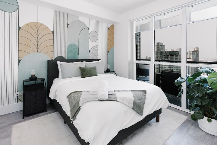 Stylish Suite At 300 Front St W - Toronto