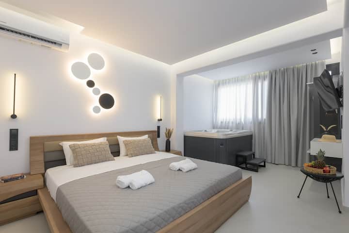Esperos - King Suite With Inner Hot Tub - 納克索斯島