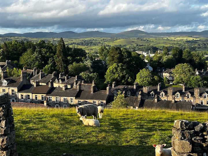 Lilac Cottage: Whole Home - Kendal