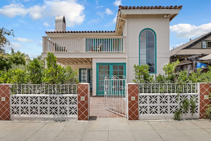 Santa Barbara Villa Walkable To Downtown: Sleeps 8 - Santa Barbara, CA