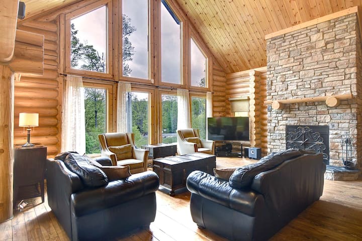 Le Bois Rond At Boisès: Sauna+ Hot Tub For 12 - Mont-Tremblant