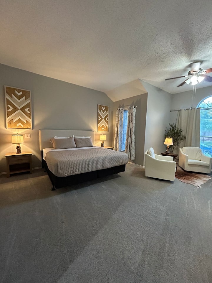 Frisco Living At Its Finest - Frisco, TX