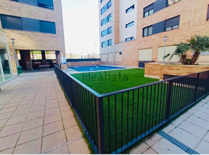 La Puerta De Logroño (Piscina/desayuno/garaje) - Logroño