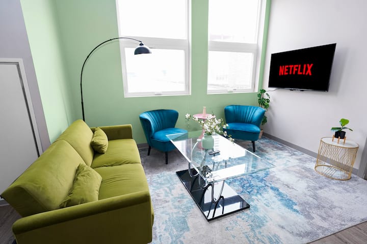 Stylish 2br Retreat | Near Mccormick & Lakefront - Grand Boulevard - Chicago