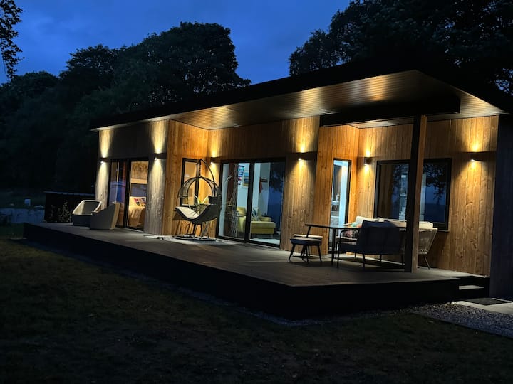 Ruthven Lodge & Hot Tub - Wellhouse Country Lodges - Beauly