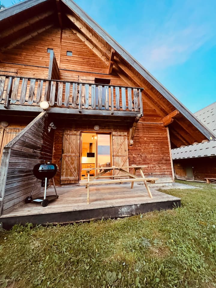 Chalet Cosy 6/9 Personnes - La Joue du Loup