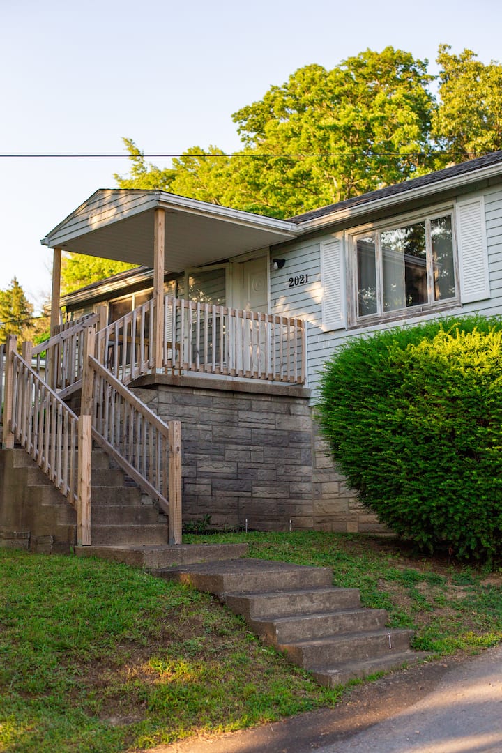 Yough River Retreat - Scottdale, PA