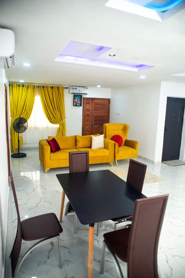 Kingly Palacous 3bed +Netflix+ps4+15min To Airport - Nigeria
