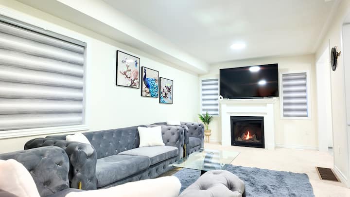 Cozy 3br Retreat Near Lake Simcoe & Keswick Beach - Georgina