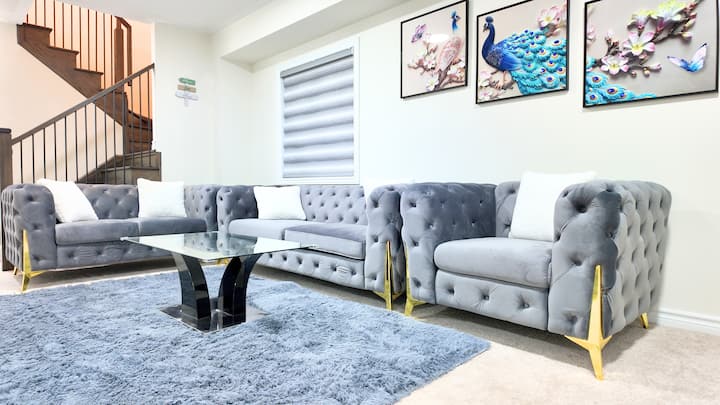 Cozy 3br Retreat Near Lake Simcoe & Keswick Beach - Georgina