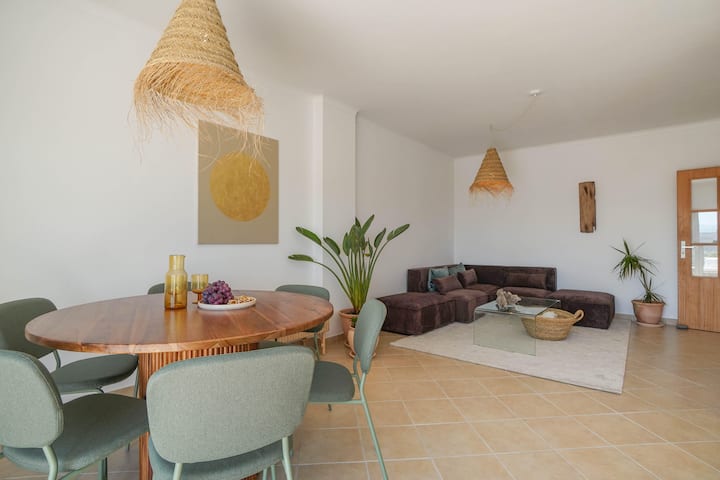 Casa Mel – River-view 3br, Pool, 3 Min Surf Beach - Aljezur